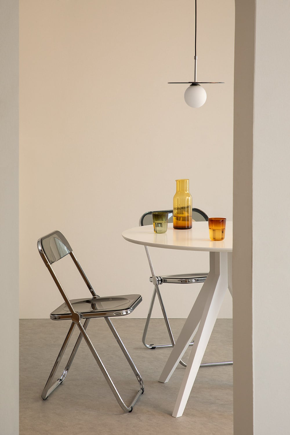 Kepko folding iron dining chair - SKLUM