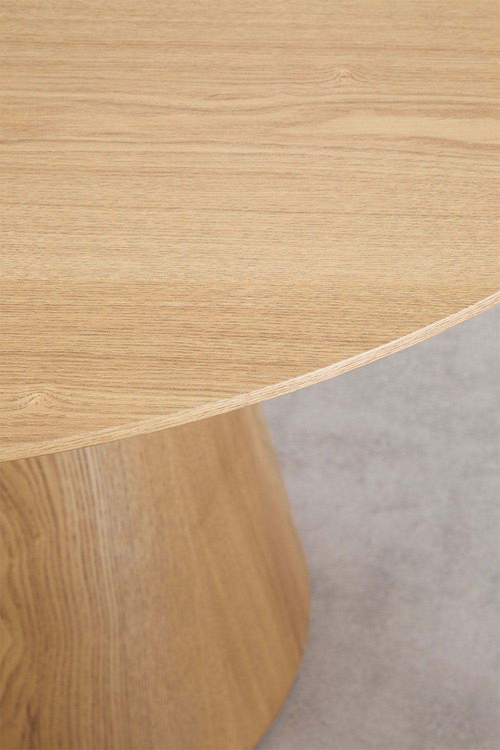 Aura round wooden dining table - SKLUM