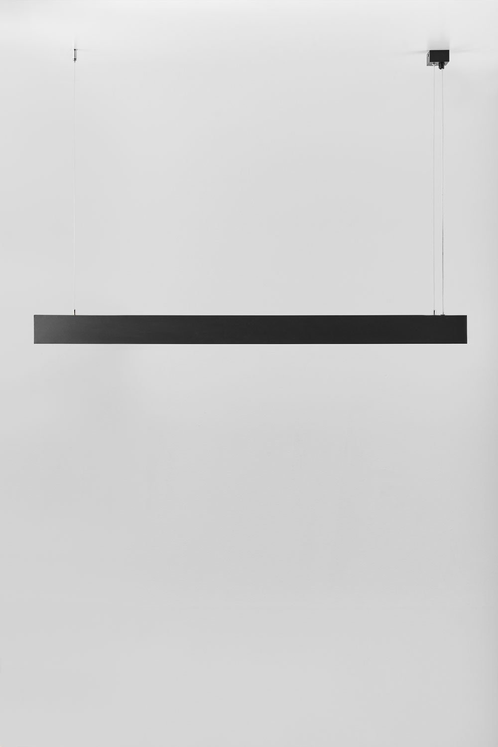 Jiva LED linear ceiling lamp in aluminium (120 cm) - SKLUM