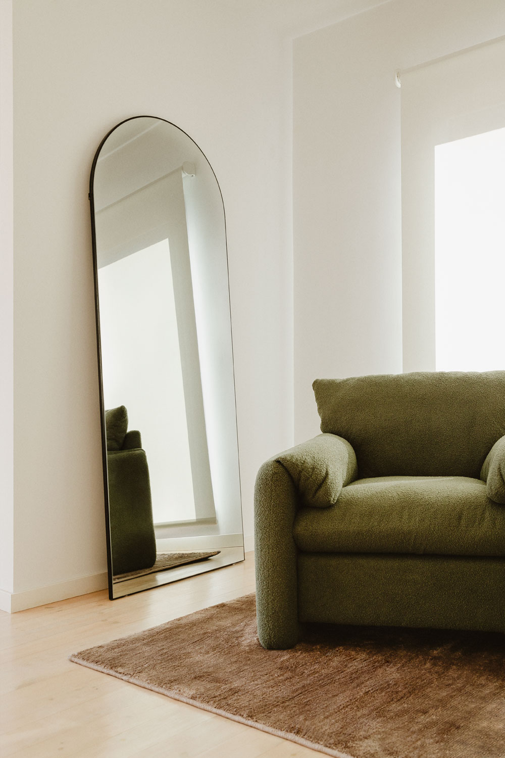 Wall mirror 50x150 cm in aluminum Naruvy - SKLUM