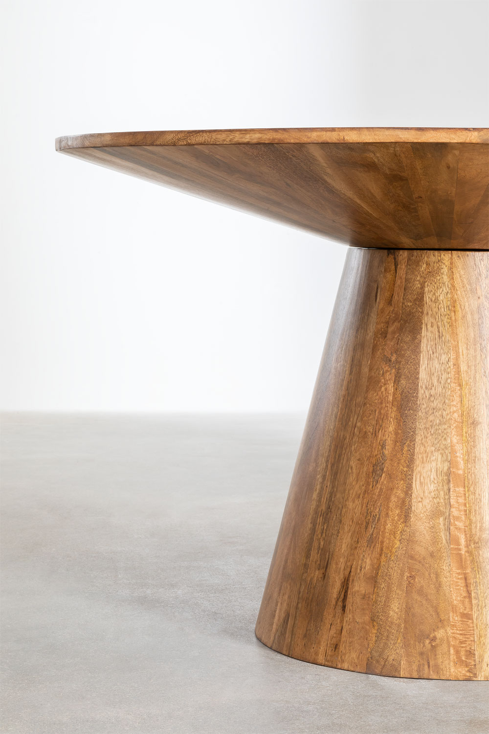 Weymar round mango wood dining table - SKLUM