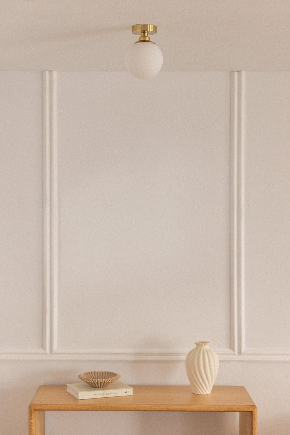 Uvol Traditional Ceiling Light with Glass Ball - SKLUM