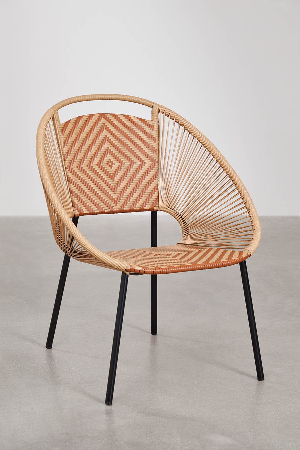 Stackable dining chair in iron and synthetic wicker Cintia - SKLUM