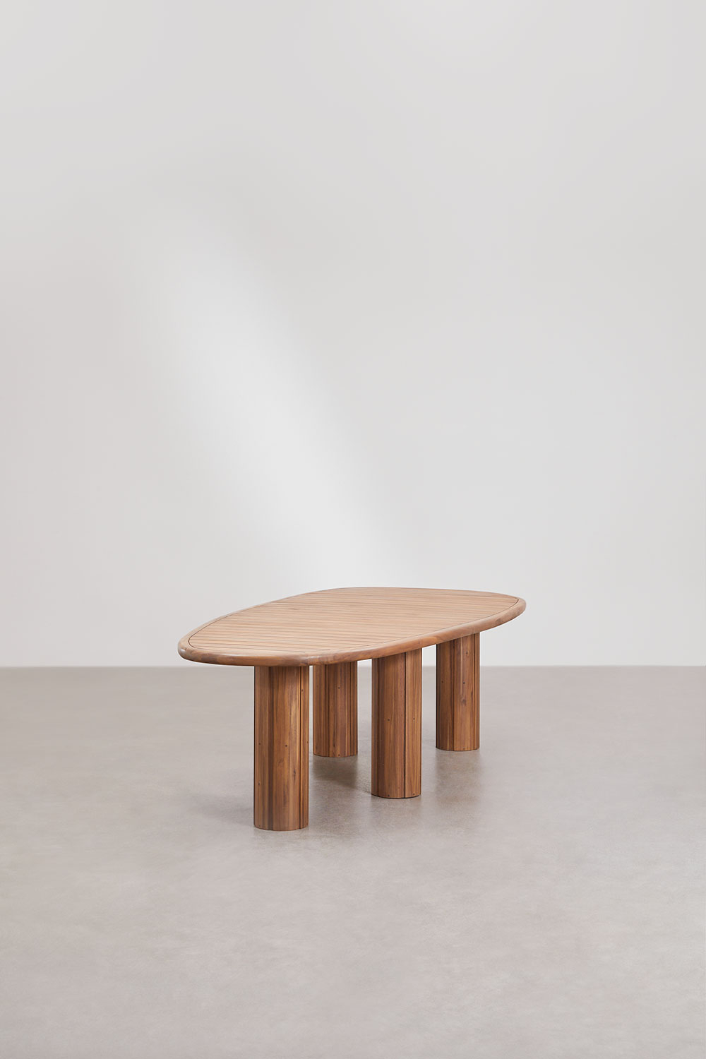 Danara oval acacia wood dining table - SKLUM