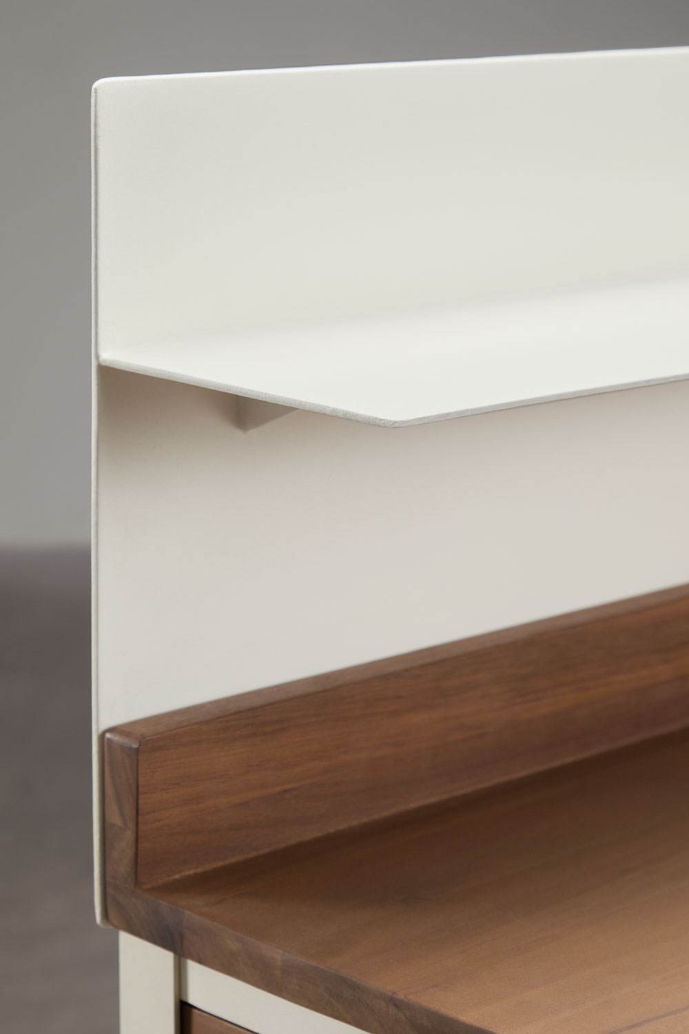Reggie aluminum back panel for modular outdoor kitchen - SKLUM